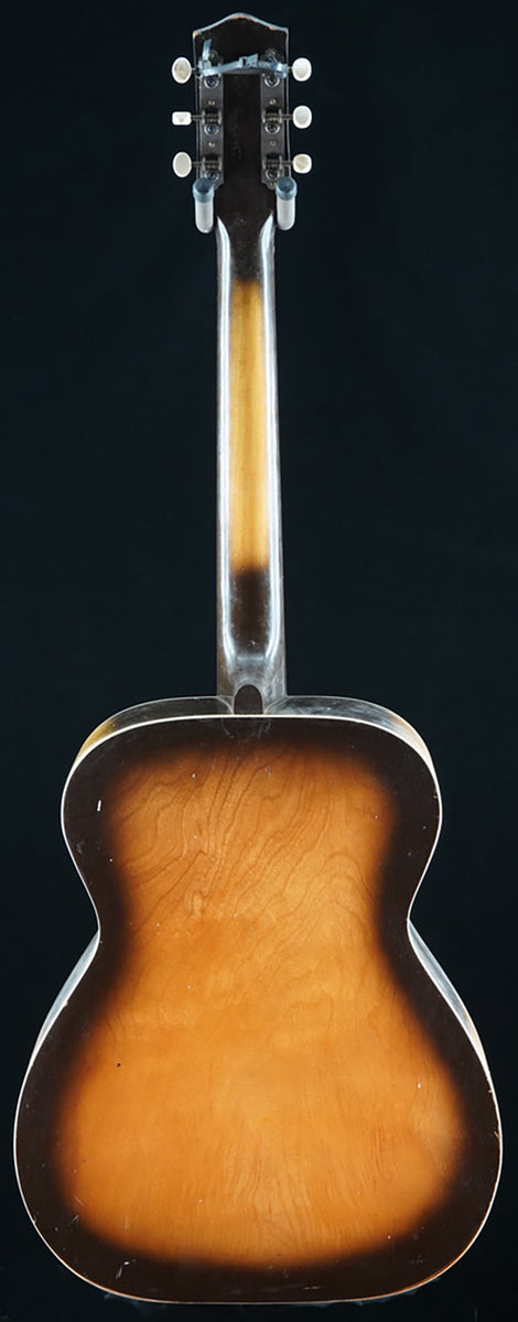 Unrestored 1960s Silvertone 319 (621) 048 – StayGoldGuitars