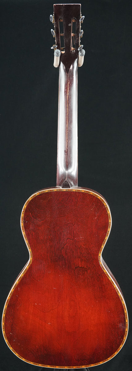 Unrestored 1930s Regal 069 – StayGoldGuitars